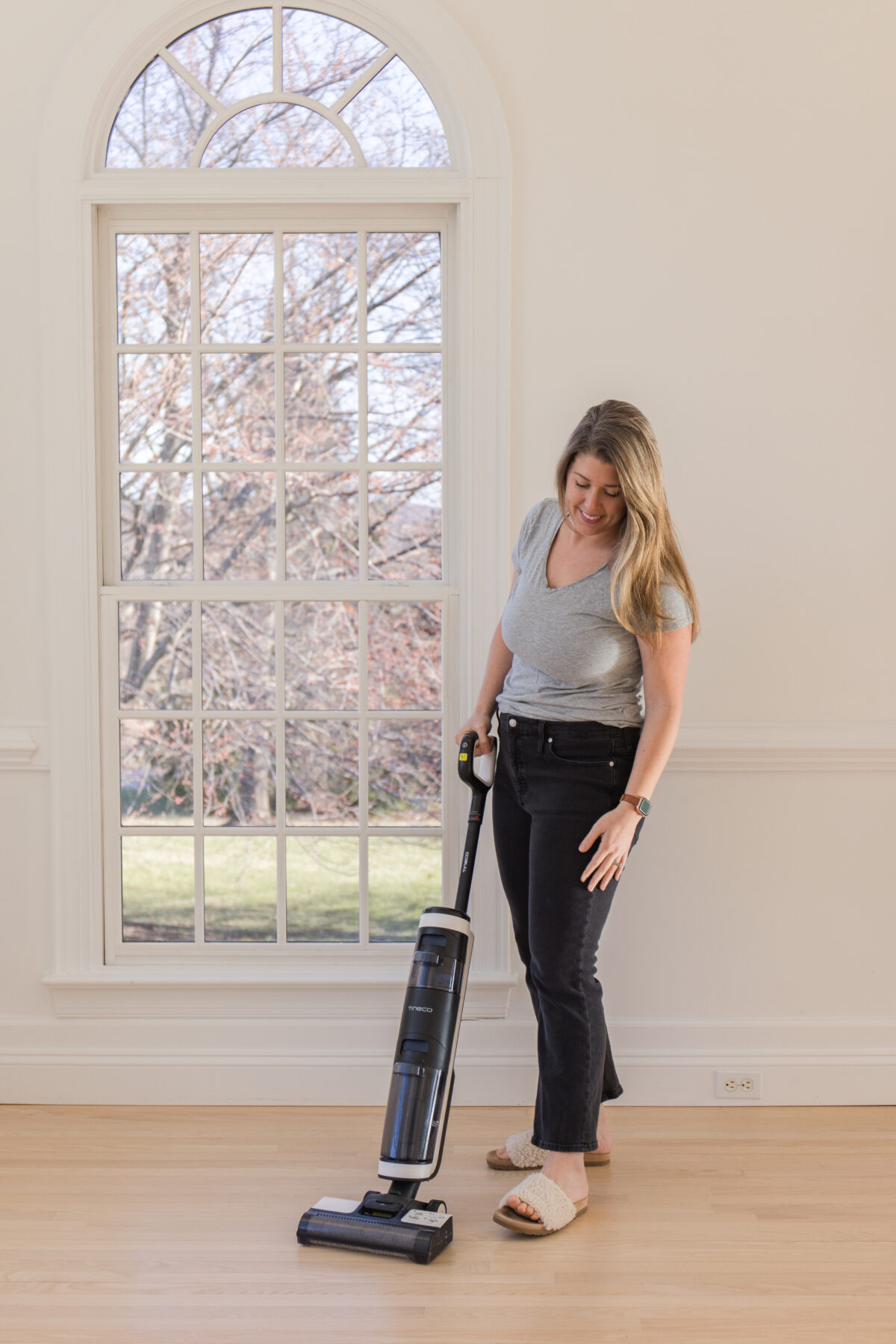 Guide to the Best Vacuum Mop Combo for Your Home - Arched Manor